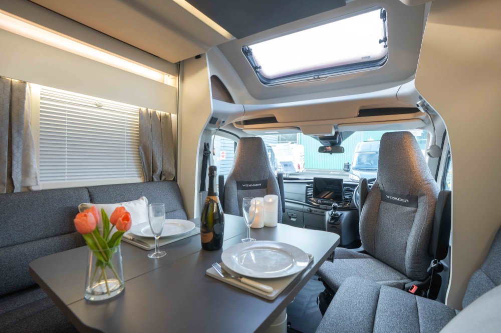 New Ford Swift Voyager 510 165BHP Auto Motorhome for Sale | Brownhills ...