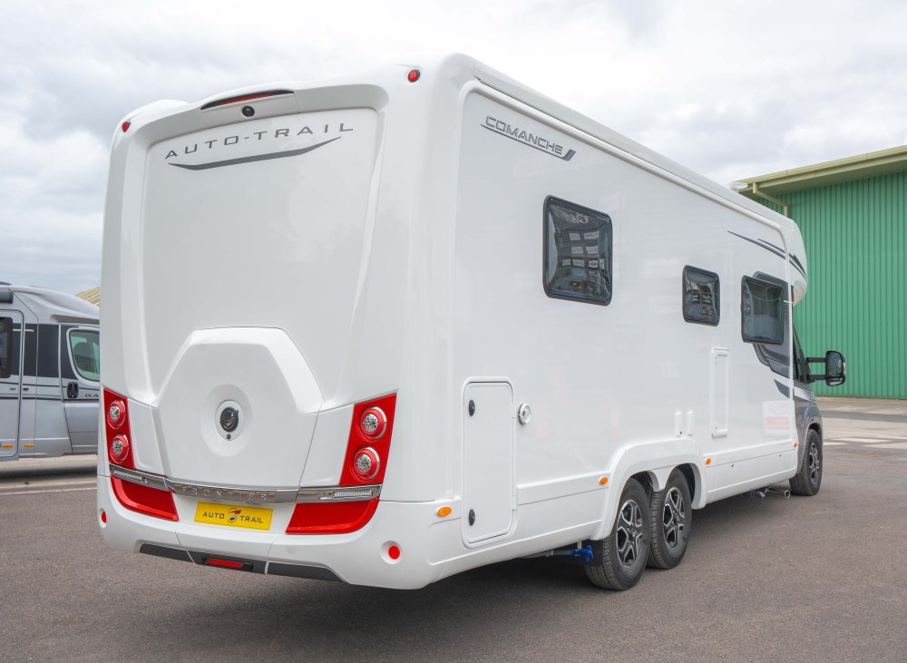 New Fiat Autotrail Comanche 180BHP Auto Motorhome for Sale | Brownhills ...